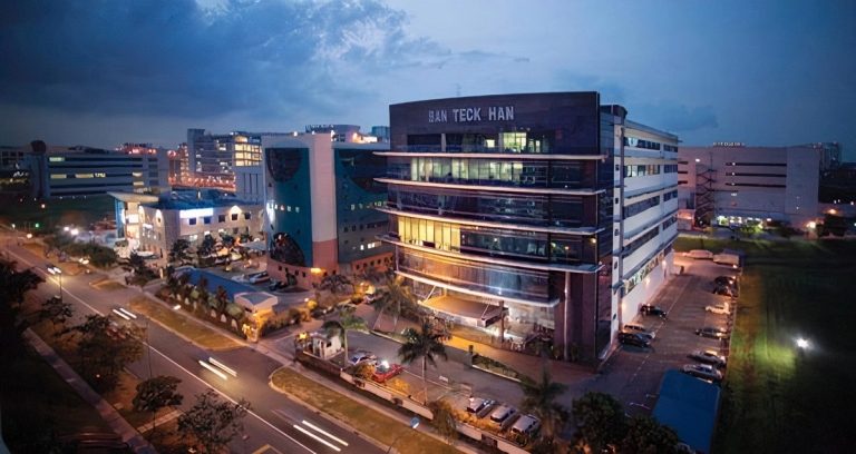 About Us - Ban Teck Han